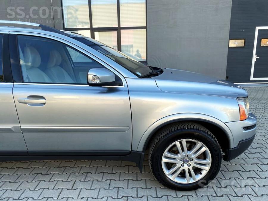 Volvo XC90 2006 in Riga, with an engine capacity of 2.40 L and mileage of 305 thousand km for 6200 €, photo 31 on AUTOMOTO.COM.LV