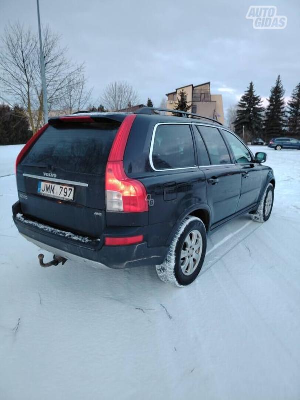 Volvo XC90 2006 in Marijampole, with an engine capacity of 2.40 L and mileage of 366 thousand km for 4300 €, photo 8 on AUTOMOTO.COM.LV
