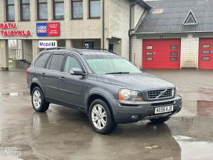 Volvo XC90 2006 in Pakruojis, with an engine capacity of 2.40 L and mileage of 157 thousand km for 2100 €, photo 3 on AUTOMOTO.COM.LV
