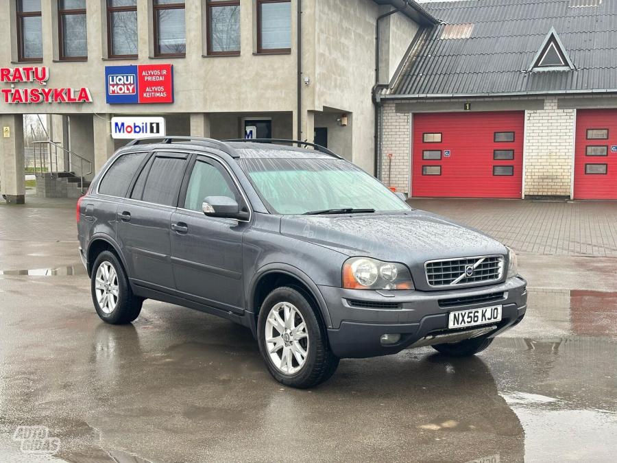 Volvo XC90 2006 in Pakruojis, with an engine capacity of 2.40 L and mileage of 157 thousand km for 2100 €, photo 3 on AUTOMOTO.COM.LV