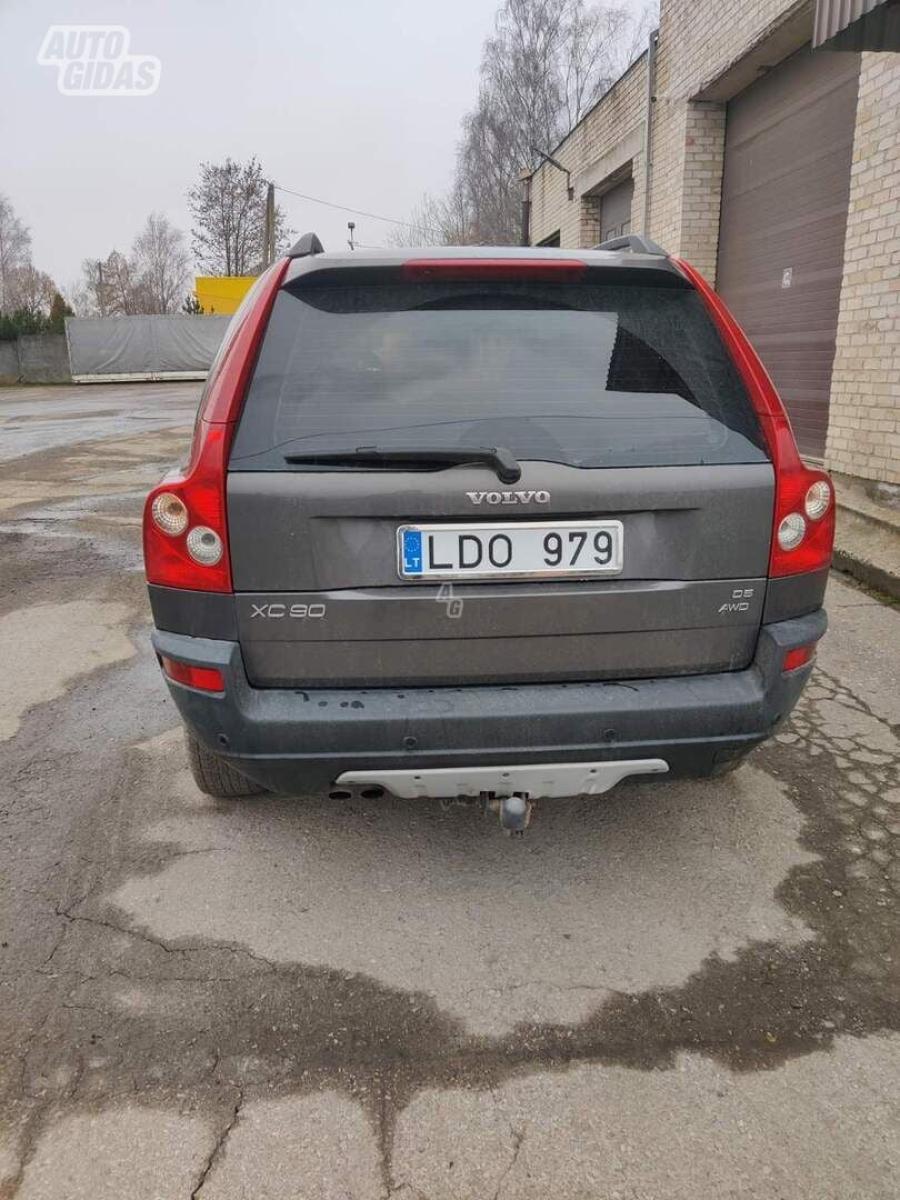 Volvo XC90 2006 Marijampole, ar dzinēja tilpumu 2.40 L un nobraukumu 361 tūkst. km par 2950 €, foto 4 vietnē AUTOMOTO.COM.LV