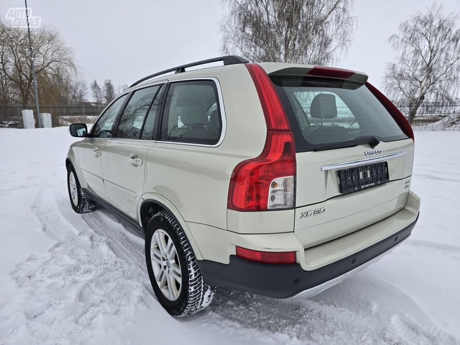 Volvo XC90 2006 in Marijampole, with an engine capacity of 2.50 L and mileage of 285 thousand km for 2650 €, photo 4 on AUTOMOTO.COM.LV