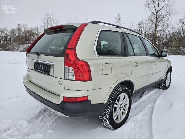 Volvo XC90 2006 in Marijampole, with an engine capacity of 2.50 L and mileage of 285 thousand km for 2650 €, photo 5 on AUTOMOTO.COM.LV