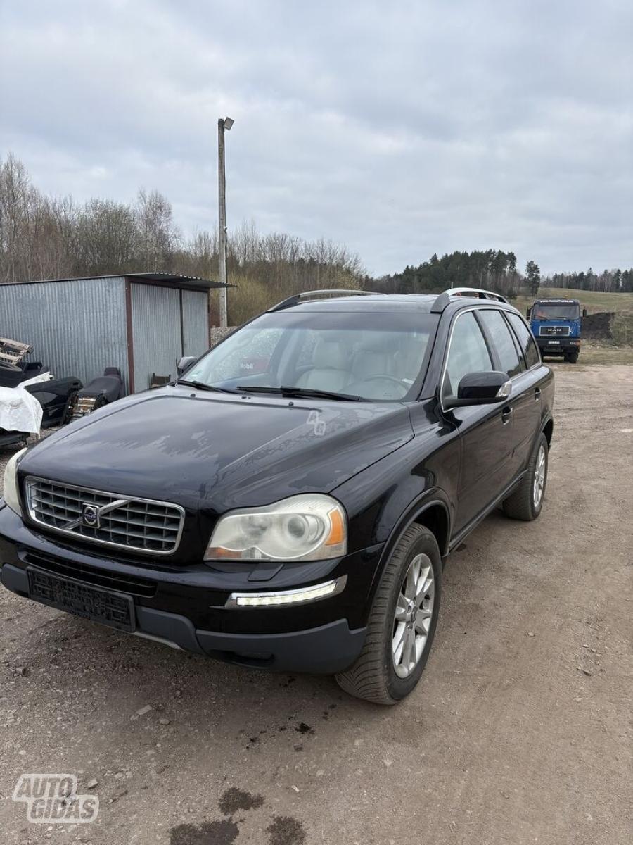Volvo XC90 2006 Prienai, ar dzinēja tilpumu 2.40 L un nobraukumu 290 tūkst. km par 4950 €, foto 1 vietnē AUTOMOTO.COM.LV