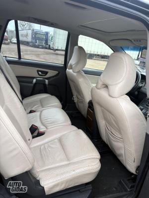 Volvo XC90 2006 Prienai, ar dzinēja tilpumu 2.40 L un nobraukumu 290 tūkst. km par 4950 €, foto 9 vietnē AUTOMOTO.COM.LV