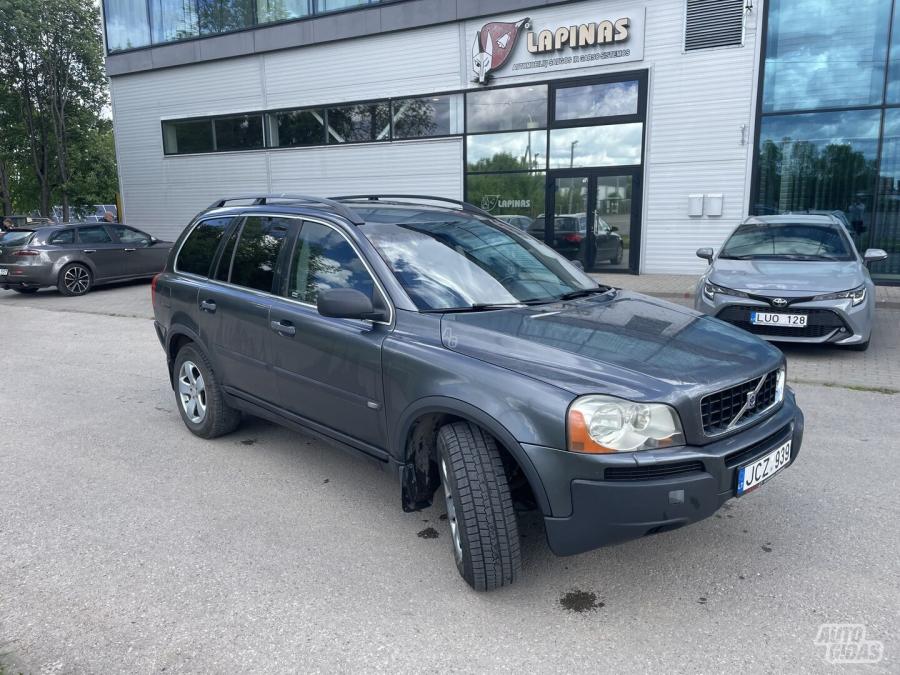 Volvo XC90 2006 in Kaunas, with an engine capacity of 2.40 L and mileage of 380 thousand km for 2500 €, photo 3 on AUTOMOTO.COM.LV