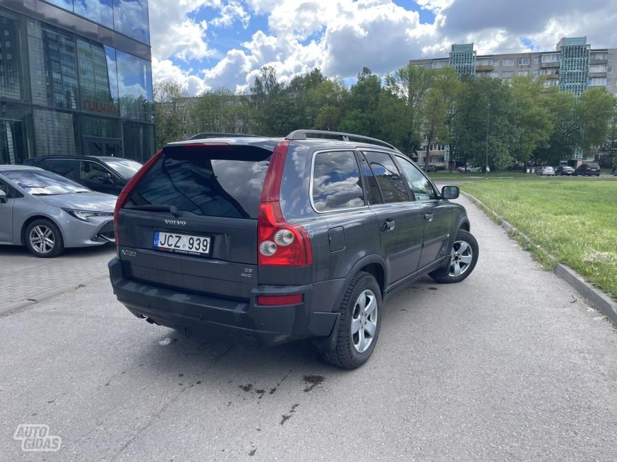 Volvo XC90 2006 in Kaunas, with an engine capacity of 2.40 L and mileage of 380 thousand km for 2500 €, photo 4 on AUTOMOTO.COM.LV