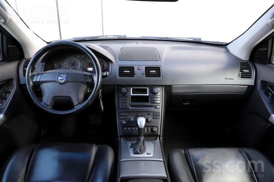 Volvo XC90 2006 Tukums, ar dzinēja tilpumu 2.40 L un nobraukumu 315 tūkst. km par 4990 €, foto 7 vietnē AUTOMOTO.COM.LV