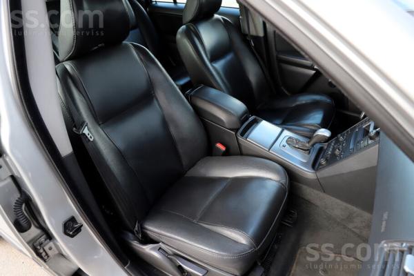Volvo XC90 2006 Tukums, ar dzinēja tilpumu 2.40 L un nobraukumu 315 tūkst. km par 4990 €, foto 7 vietnē AUTOMOTO.COM.LV