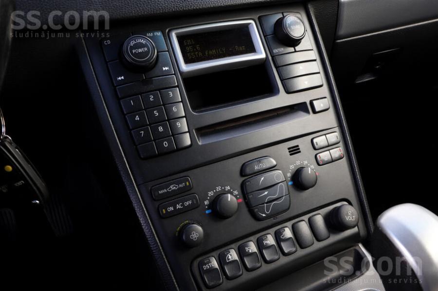 Volvo XC90 2006 Tukums, ar dzinēja tilpumu 2.40 L un nobraukumu 315 tūkst. km par 4990 €, foto 10 vietnē AUTOMOTO.COM.LV