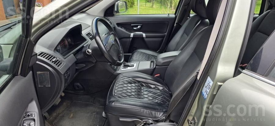Volvo XC90 2006 Cēsis, ar dzinēja tilpumu 3.20 L un nobraukumu 335 tūkst. km par 4500 €, foto 13 vietnē AUTOMOTO.COM.LV
