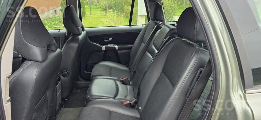Volvo XC90 2006 Cēsis, ar dzinēja tilpumu 3.20 L un nobraukumu 335 tūkst. km par 4500 €, foto 15 vietnē AUTOMOTO.COM.LV