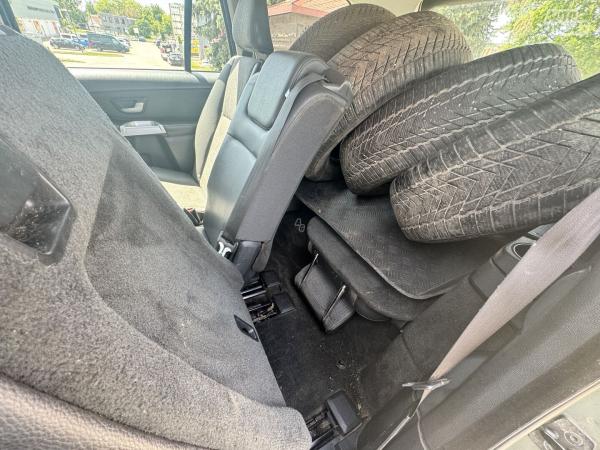 Volvo XC90 2006 Joniškis, ar dzinēja tilpumu 2.40 L un nobraukumu 395 tūkst. km par 2850 €, foto 5 vietnē AUTOMOTO.COM.LV