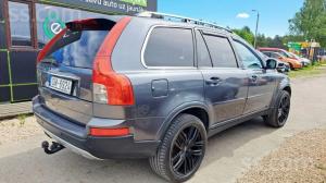 Volvo XC90 2006 in Riga, with an engine capacity of 2.40 L and mileage of 352 thousand km for 5990 €, photo 4 on AUTOMOTO.COM.LV