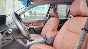 Volvo XC90 2006 in Riga, with an engine capacity of 2.40 L and mileage of 352 thousand km for 5990 €, photo 9 on AUTOMOTO.COM.LV
