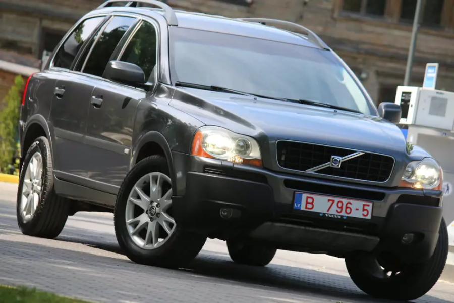 Вольво ХС90 2006 в Рига, объемом двигателя 2.40 л и пробегом 317 тыс. км за 4990 €, фото 4 на AUTOMOTO.COM.LV