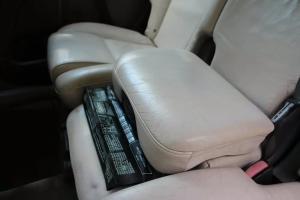 Volvo XC90 2006 Mārupe, ar dzinēja tilpumu 2.40 L un nobraukumu 305 tūkst. km par 7450 €, foto 20 vietnē AUTOMOTO.COM.LV