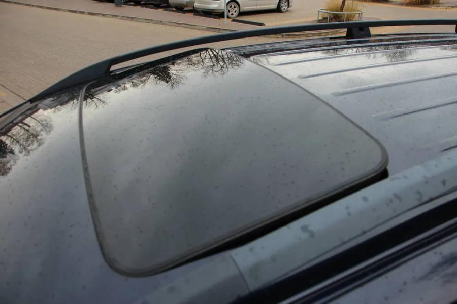Volvo XC90 2006 in Marupe, with an engine capacity of 2.40 L and mileage of 281 thousand km for 7450 €, photo 12 on AUTOMOTO.COM.LV