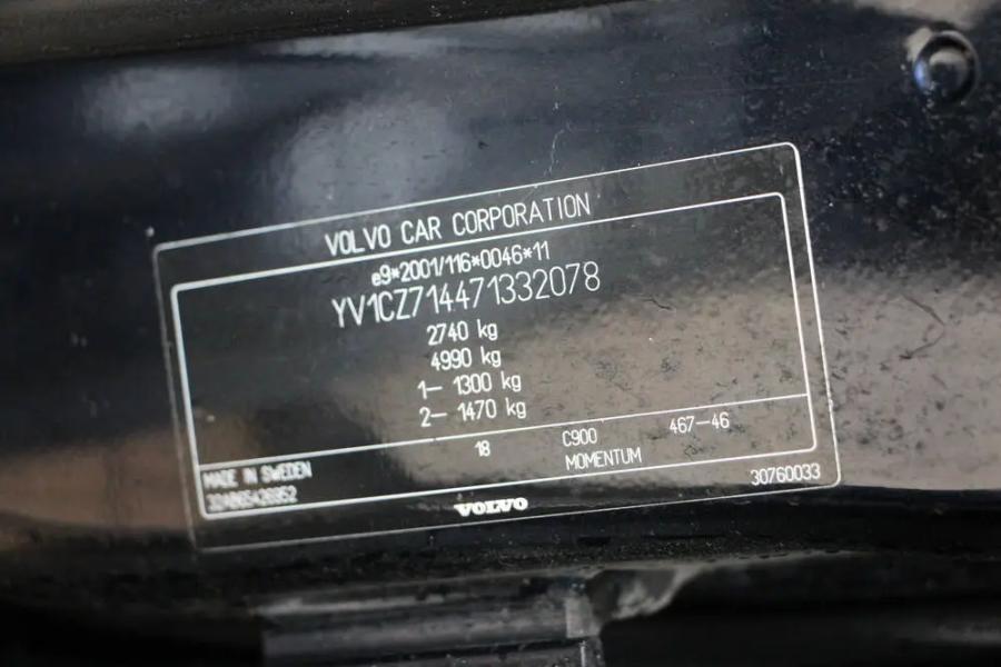 Volvo XC90 2006 in Marupe, with an engine capacity of 2.40 L and mileage of 281 thousand km for 7450 €, photo 25 on AUTOMOTO.COM.LV