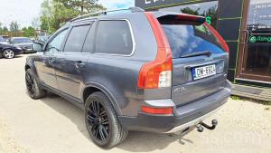 Volvo XC90 2006 in Riga, with an engine capacity of 2.40 L and mileage of 352 thousand km for 5990 €, photo 5 on AUTOMOTO.COM.LV