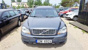 Volvo XC90 2006 in Riga, with an engine capacity of 2.40 L and mileage of 352 thousand km for 5990 €, photo 6 on AUTOMOTO.COM.LV