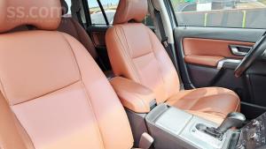 Volvo XC90 2006 in Riga, with an engine capacity of 2.40 L and mileage of 352 thousand km for 5990 €, photo 12 on AUTOMOTO.COM.LV