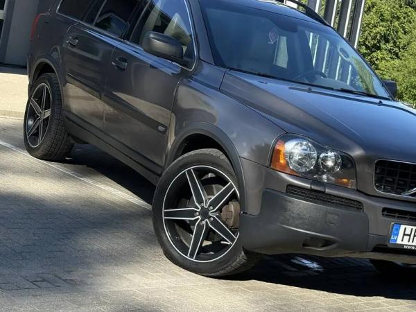 Volvo XC90 2006 Jūrmala, ar dzinēja tilpumu 2.40 L un nobraukumu 342 tūkst. km par 3550 €, foto 6 vietnē AUTOMOTO.COM.LV