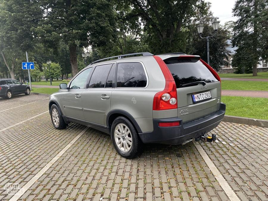 Volvo XC90 2006 Tauragė, ar dzinēja tilpumu 4.40 L un nobraukumu 230 tūkst. km par 3700 €, foto 1 vietnē AUTOMOTO.COM.LV