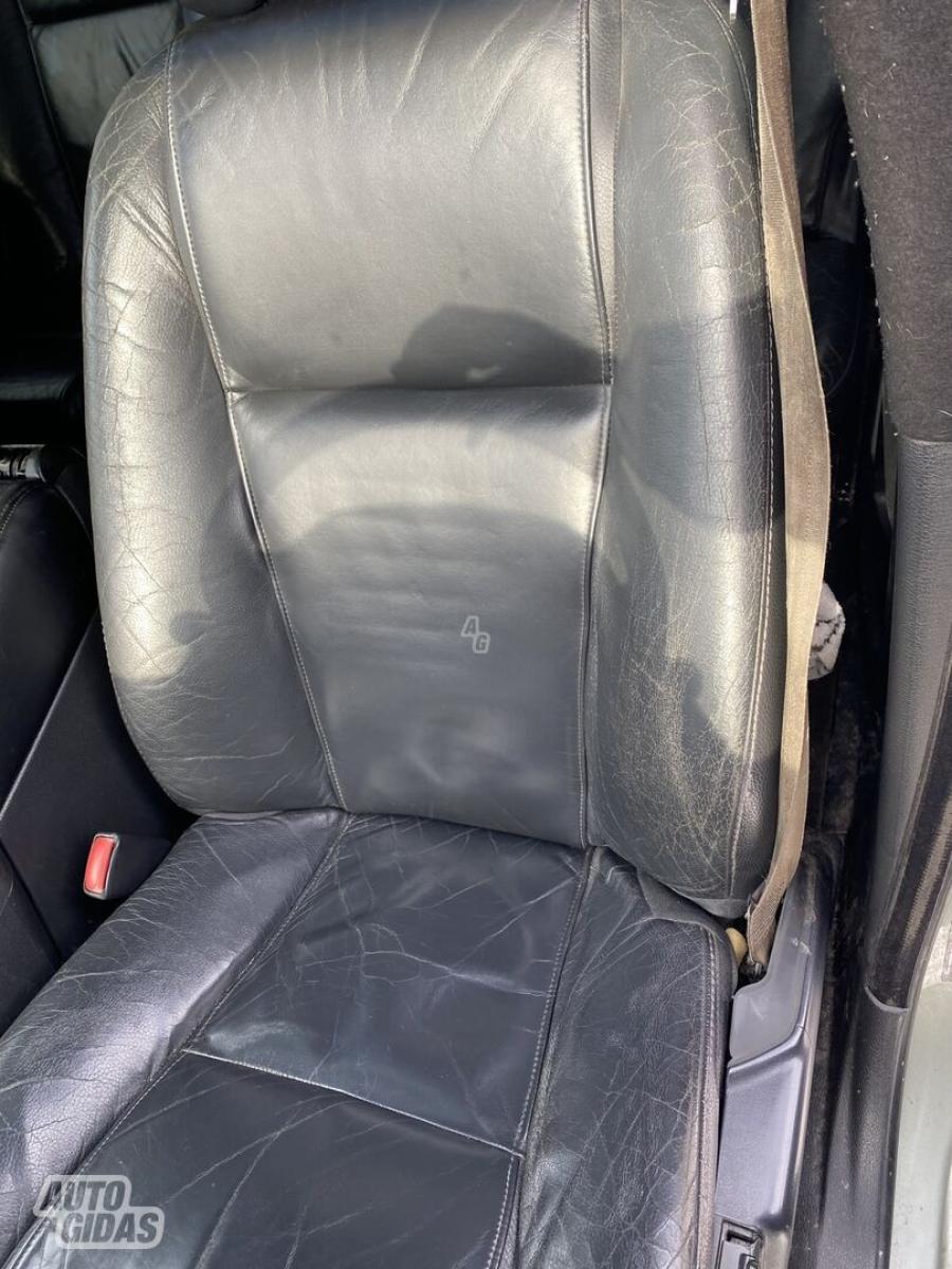 Volvo XC90 2006 Tauragė, ar dzinēja tilpumu 4.40 L un nobraukumu 230 tūkst. km par 3700 €, foto 12 vietnē AUTOMOTO.COM.LV