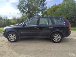 Volvo XC90 2006 in Siauliai, with an engine capacity of 2.40 L and mileage of 300 thousand km for 1999 €, photo 5 on AUTOMOTO.COM.LV