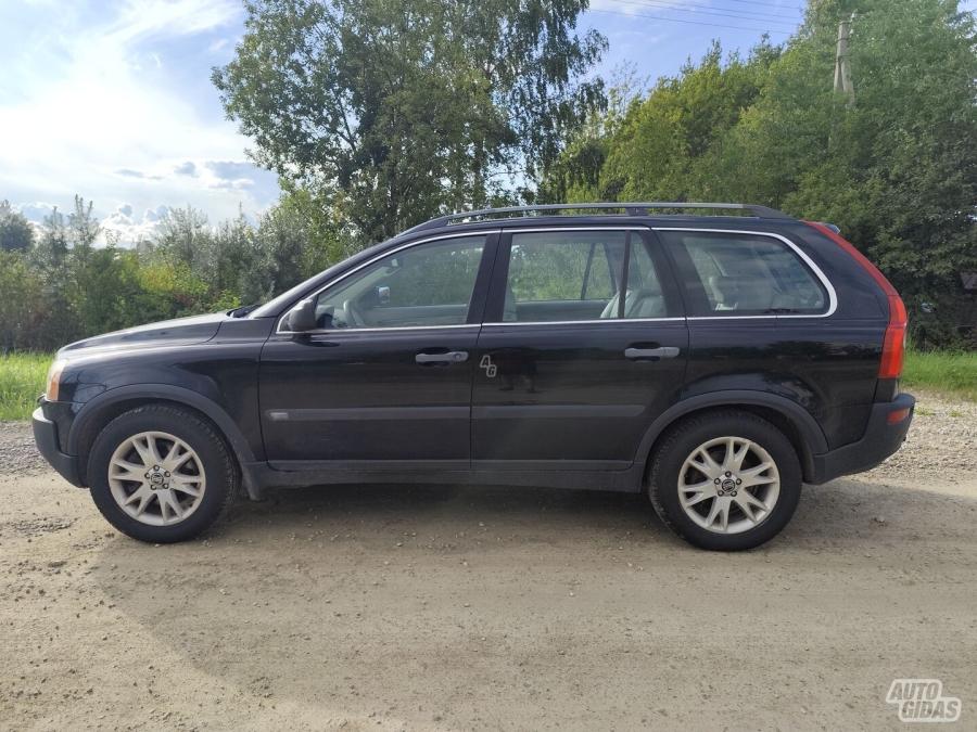 Volvo XC90 2006 in Siauliai, with an engine capacity of 2.40 L and mileage of 300 thousand km for 1999 €, photo 5 on AUTOMOTO.COM.LV