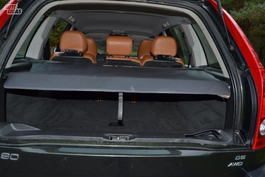 Volvo XC90 2006 Viļņa, ar dzinēja tilpumu 2.40 L un nobraukumu 322 tūkst. km par 4300 €, foto 13 vietnē AUTOMOTO.COM.LV