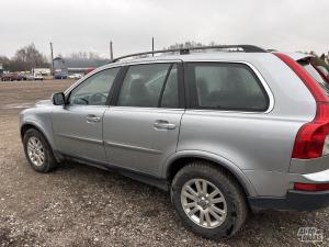 Volvo XC90 2007 Prienai, ar dzinēja tilpumu 2.40 L un nobraukumu 281 tūkst. km par 4900 €, foto 6 vietnē AUTOMOTO.COM.LV