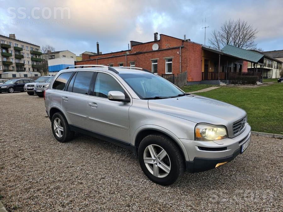Volvo XC90 2007 Ventspils, ar dzinēja tilpumu 2.40 L un nobraukumu 292 tūkst. km par 5400 €, foto 2 vietnē AUTOMOTO.COM.LV