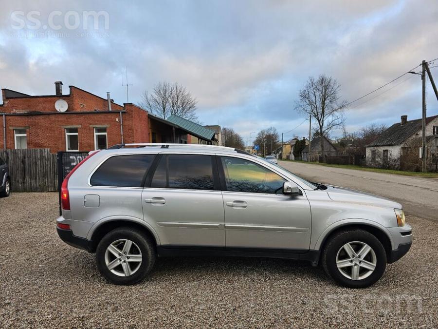 Volvo XC90 2007 Ventspils, ar dzinēja tilpumu 2.40 L un nobraukumu 292 tūkst. km par 5400 €, foto 4 vietnē AUTOMOTO.COM.LV