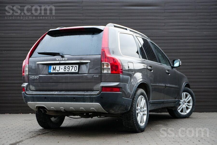 Volvo XC90 2007 in Riga, with an engine capacity of 2.40 L and mileage of 334 thousand km for 6590 €, photo 3 on AUTOMOTO.COM.LV
