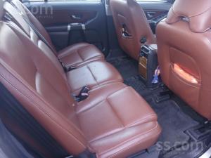 Volvo XC90 2007 in Riga, with an engine capacity of 2.40 L and mileage of 275 thousand km for 7200 €, photo 9 on AUTOMOTO.COM.LV