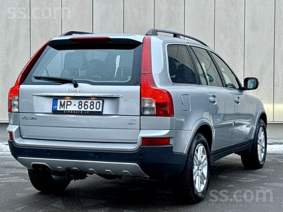 Volvo XC90 2007 Rīga, ar dzinēja tilpumu 2.40 L un nobraukumu 0 tūkst. km par 4350 €, foto 6 vietnē AUTOMOTO.COM.LV