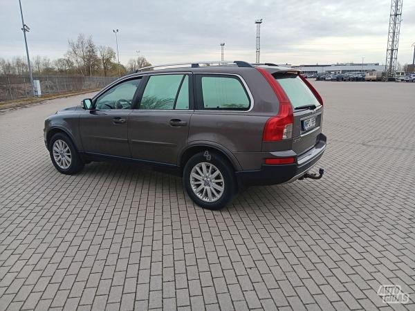 Volvo XC90 2007 Marijampole, ar dzinēja tilpumu 2.40 L un nobraukumu 401 tūkst. km par 4850 €, foto 3 vietnē AUTOMOTO.COM.LV