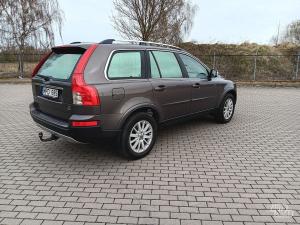 Volvo XC90 2007 in Marijampole, with an engine capacity of 2.40 L and mileage of 401 thousand km for 4850 €, photo 6 on AUTOMOTO.COM.LV