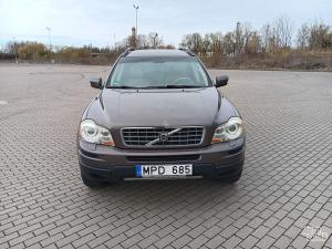 Volvo XC90 2007 in Marijampole, with an engine capacity of 2.40 L and mileage of 401 thousand km for 4850 €, photo 9 on AUTOMOTO.COM.LV
