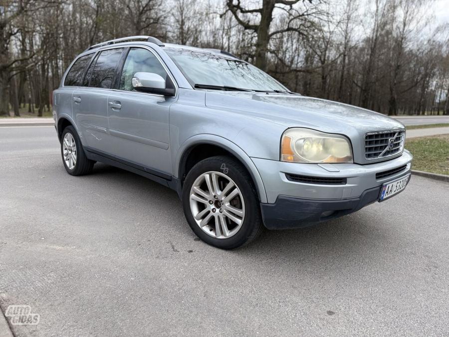 Volvo XC90 2007 in Kaunas, with an engine capacity of 2.40 L and mileage of 315 thousand km for 4200 €, photo 1 on AUTOMOTO.COM.LV