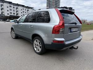 Volvo XC90 2007 in Kaunas, with an engine capacity of 2.40 L and mileage of 315 thousand km for 4200 €, photo 4 on AUTOMOTO.COM.LV