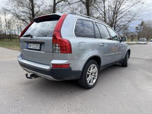 Volvo XC90 2007 in Kaunas, with an engine capacity of 2.40 L and mileage of 315 thousand km for 4200 €, photo 5 on AUTOMOTO.COM.LV