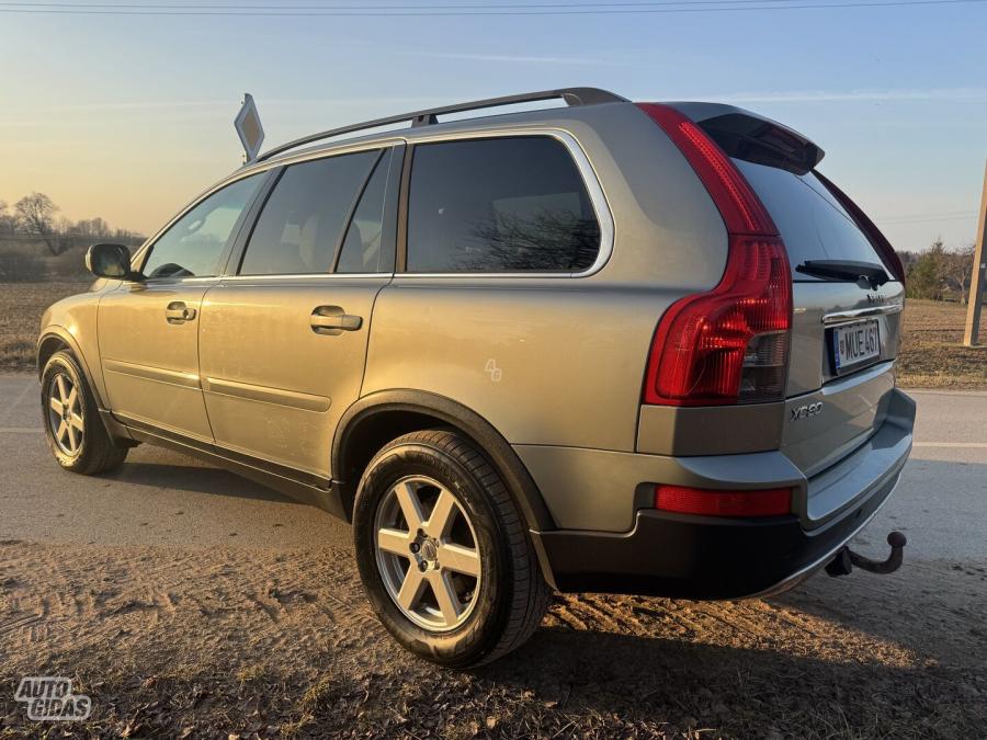 Volvo XC90 2007 in Kaunas, with an engine capacity of 3.20 L and mileage of 365 thousand km for 2700 €, photo 7 on AUTOMOTO.COM.LV