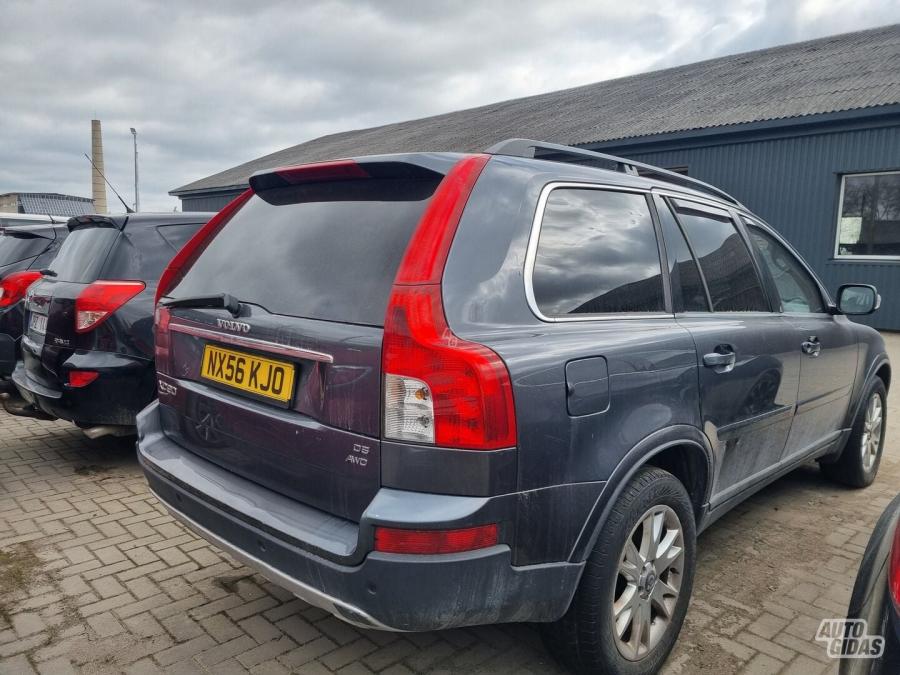Volvo XC90 2007 Tauragė, ar dzinēja tilpumu 2.40 L un nobraukumu 200 tūkst. km par 2450 €, foto 8 vietnē AUTOMOTO.COM.LV
