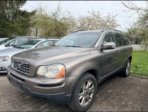 Volvo XC90 2007 in Vilnius, with an engine capacity of 2.40 L and mileage of 296 thousand km for 2850 €, photo  on AUTOMOTO.COM.LV