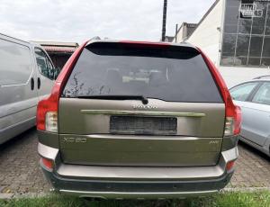 Volvo XC90 2007 Viļņa, ar dzinēja tilpumu 2.40 L un nobraukumu 296 tūkst. km par 2850 €, foto 4 vietnē AUTOMOTO.COM.LV