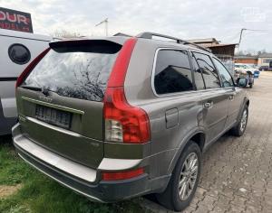 Volvo XC90 2007 Viļņa, ar dzinēja tilpumu 2.40 L un nobraukumu 296 tūkst. km par 2850 €, foto 5 vietnē AUTOMOTO.COM.LV