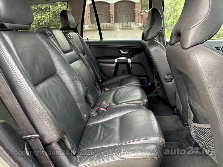 Volvo XC90 2007 Tartu, ar dzinēja tilpumu 2.40 L un nobraukumu 290 tūkst. km par 5599 €, foto 10 vietnē AUTOMOTO.COM.LV